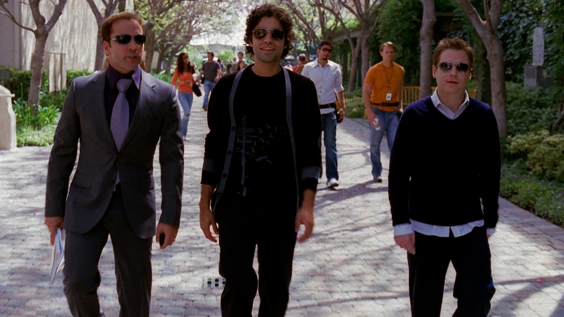 Watch Entourage Episode 4 on JioHotstar