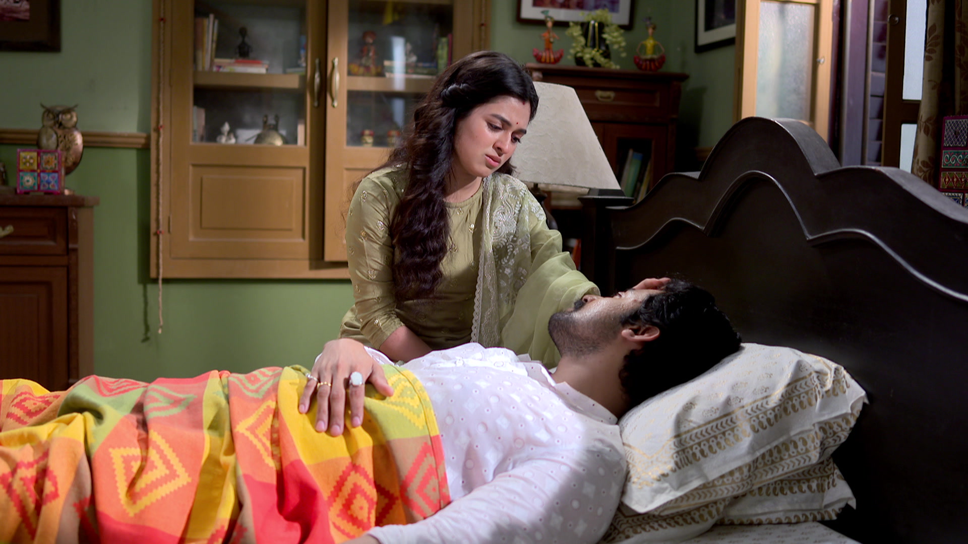 Watch Guddi S1 Episode 395 on Disney+ Hotstar