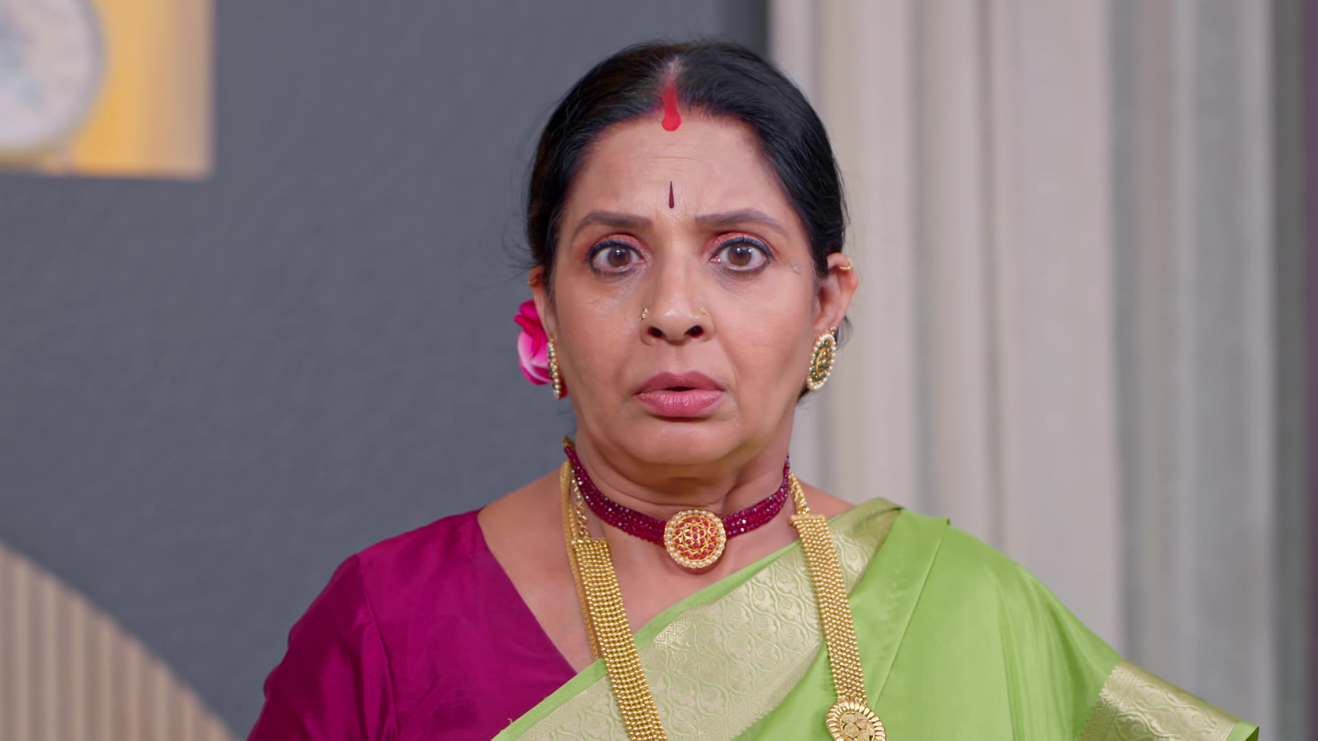 Watch Sharade S1 Episode 225 on JioHotstar