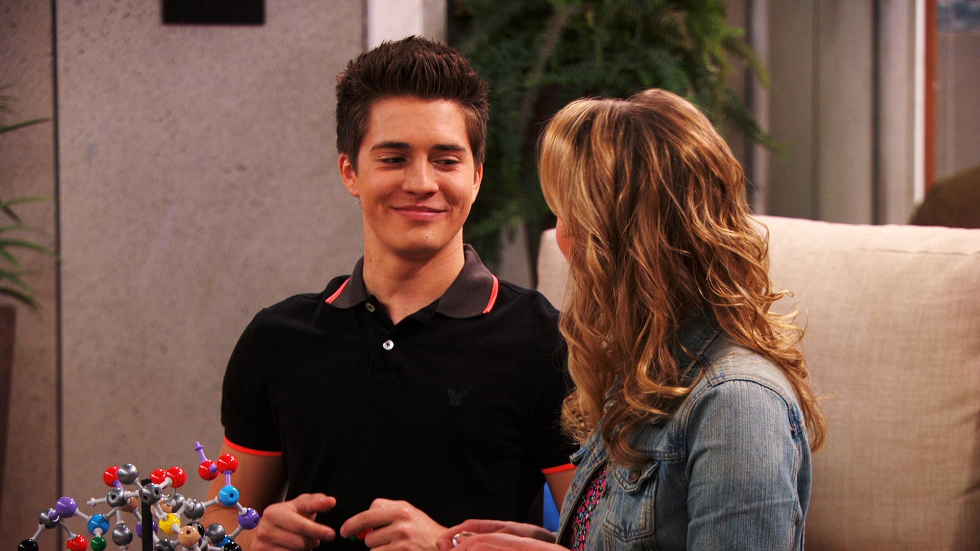 Watch Lab Rats S3 Episode 18 on JioHotstar