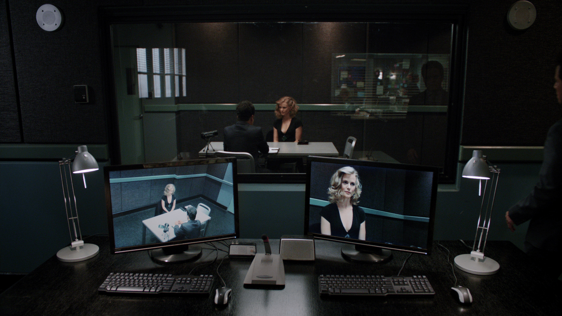 Watch Perception Episode 10 on Disney+ South Africa | English Police ...