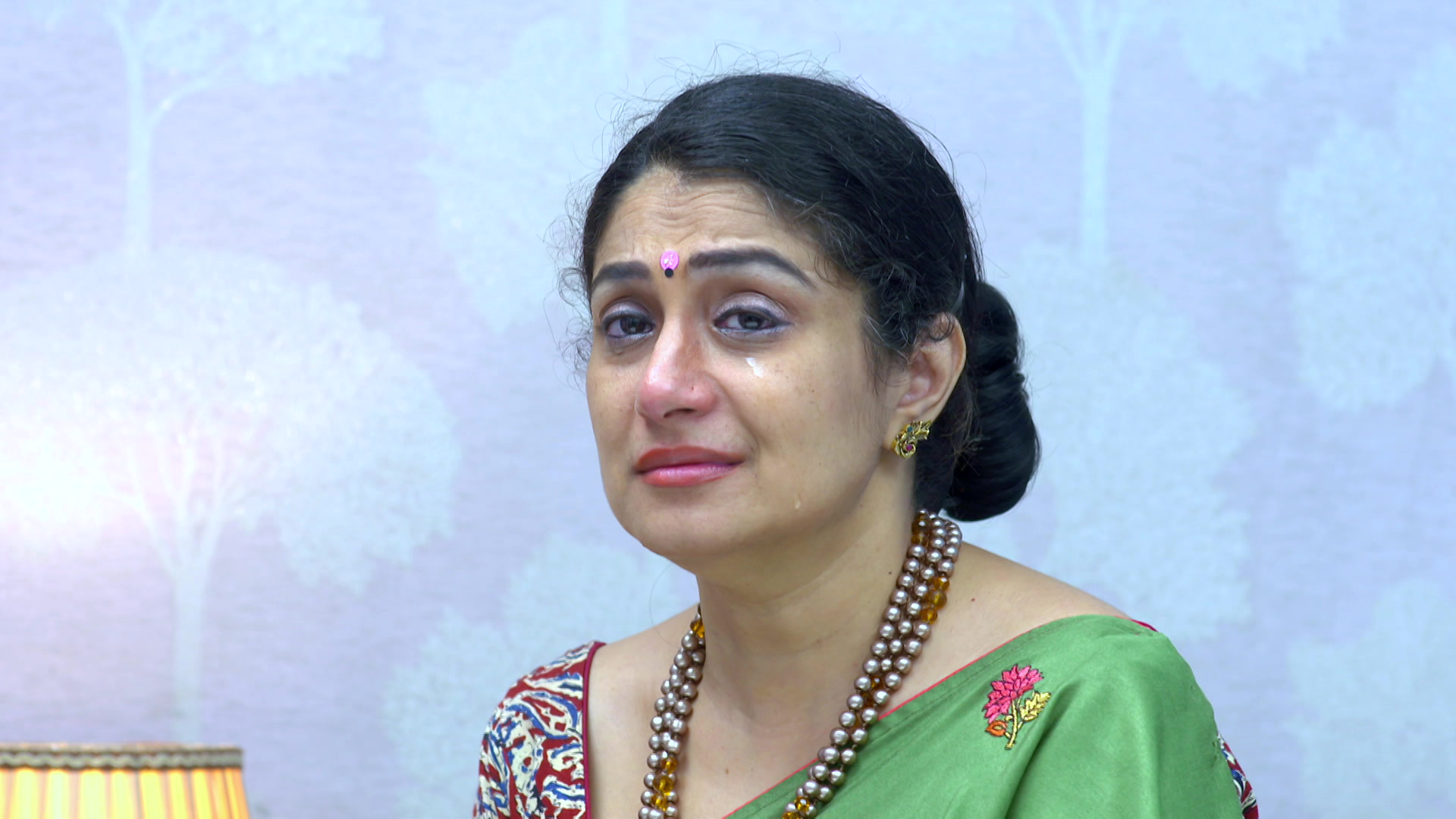 Watch Roopa Gets Emotional Online