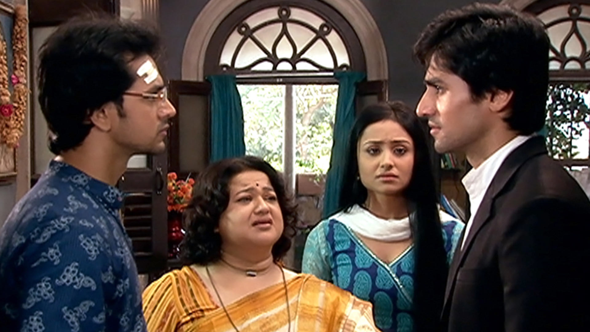 Watch Tere Liye S1 Episode 110 on JioHotstar
