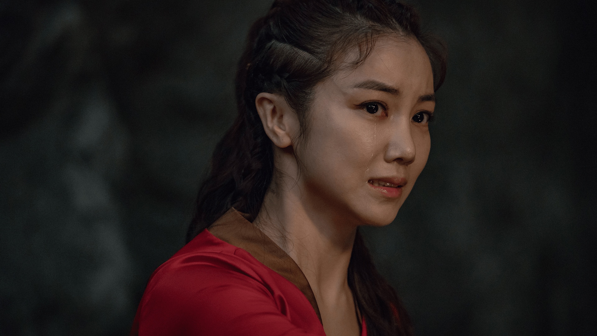 Watch Arthdal Chronicles: The Sword of Aramun S1 Episode 11 on Disney+