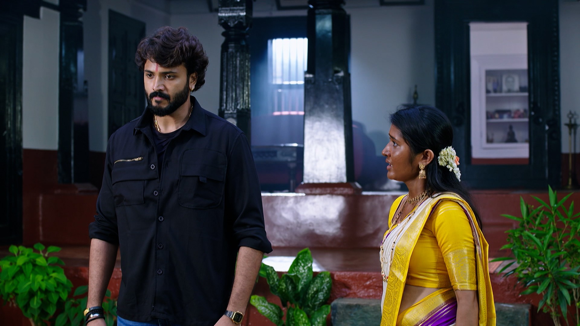 Watch Drishti Bottu Episode 214 on JioHotstar