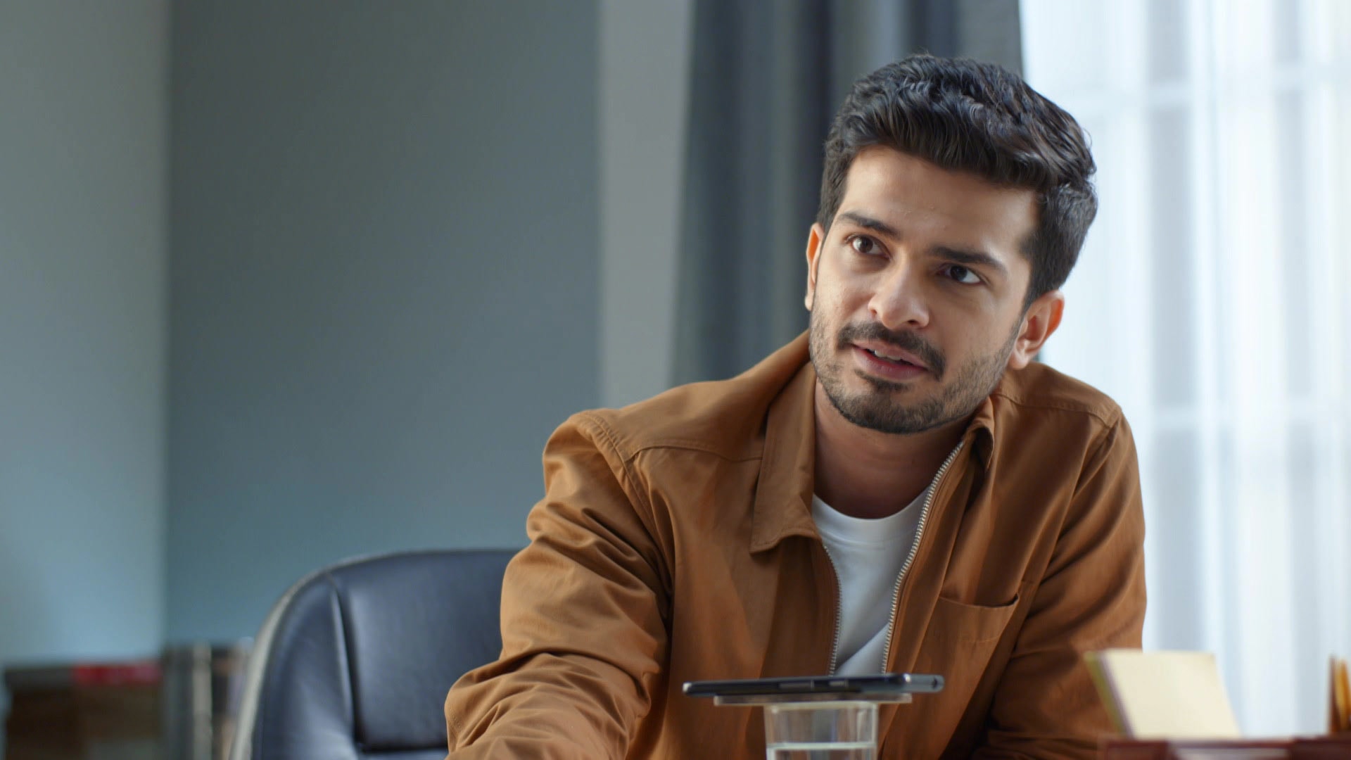 Watch Sumreet Stuns Shanaya Online