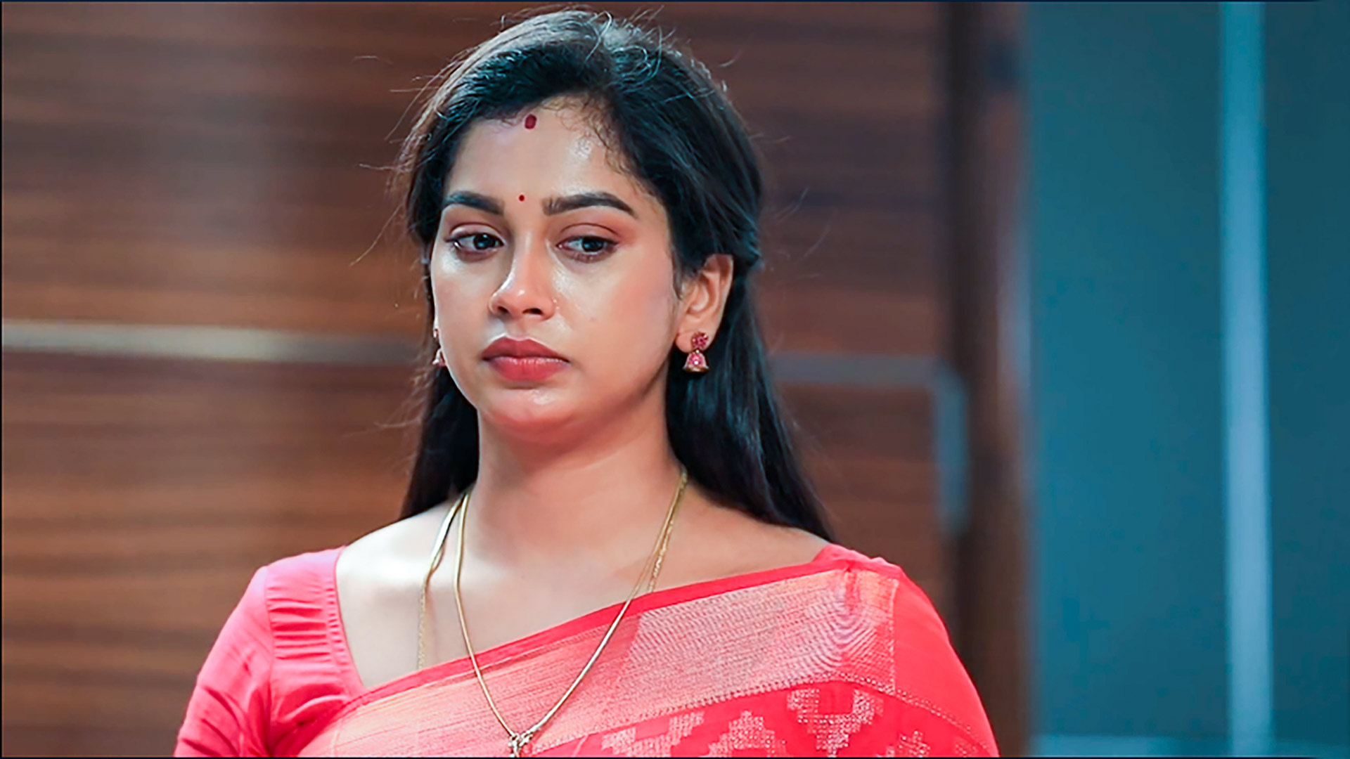 Watch Eeramaana Rojaavey 2 S2 Episode 288 on JioHotstar