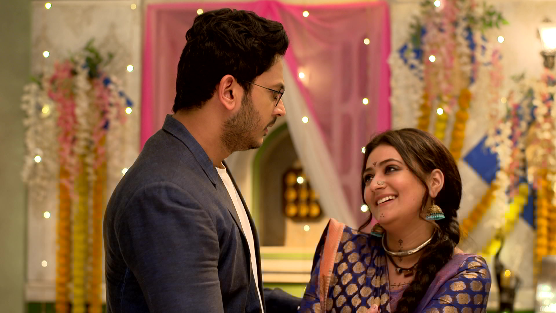 Watch Cheeni Episode 204 on JioHotstar