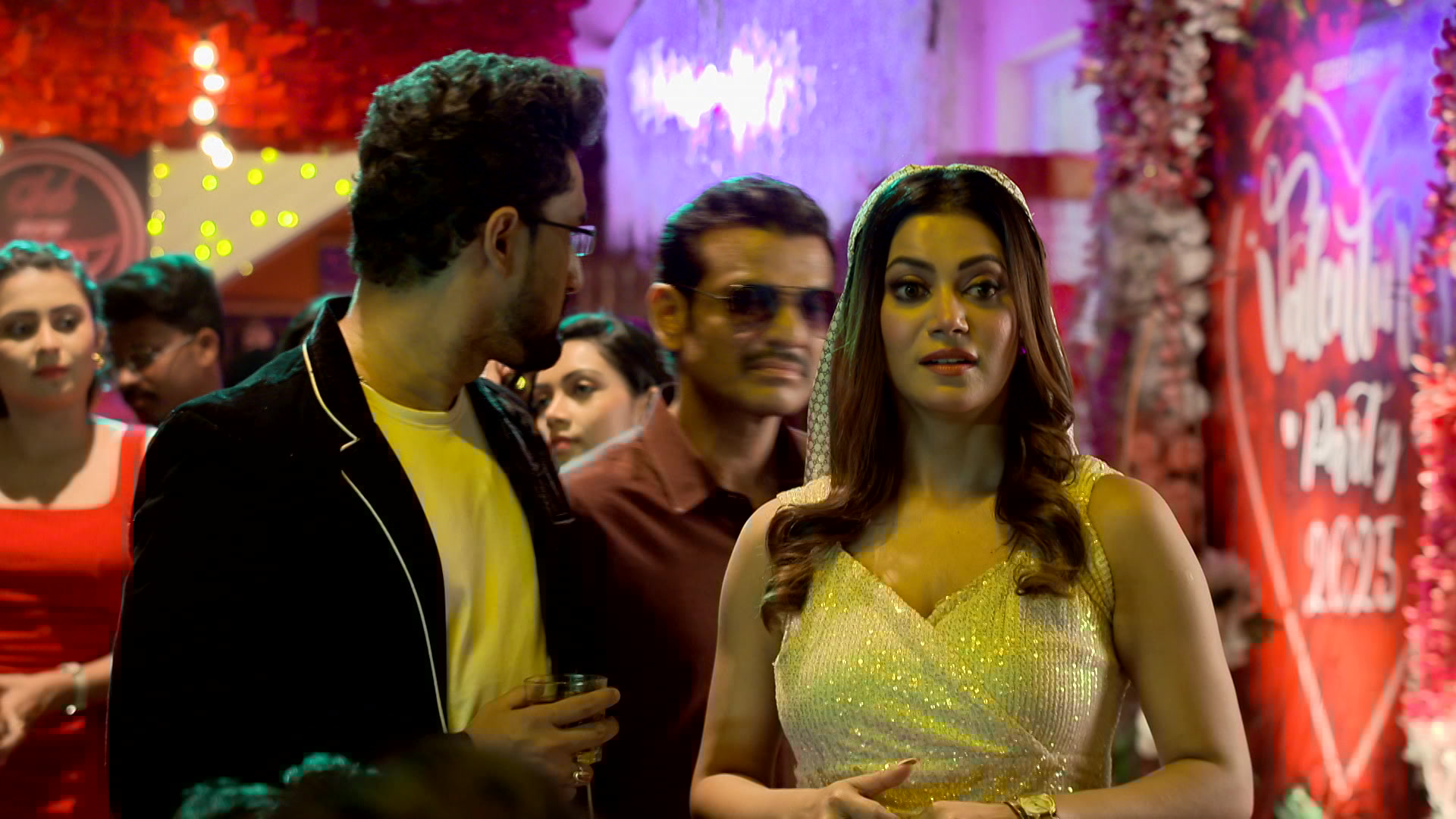 Stream Tuhina's Dark Trade Season 1 Episode 246 – Tuhina's Dark Trade ...