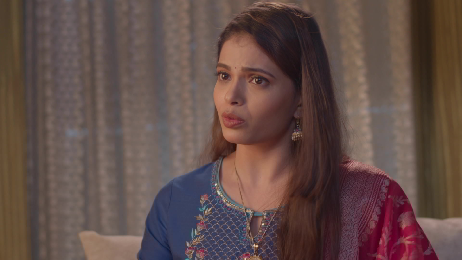 Watch Tharala Tar Mag Episode 716 on JioHotstar