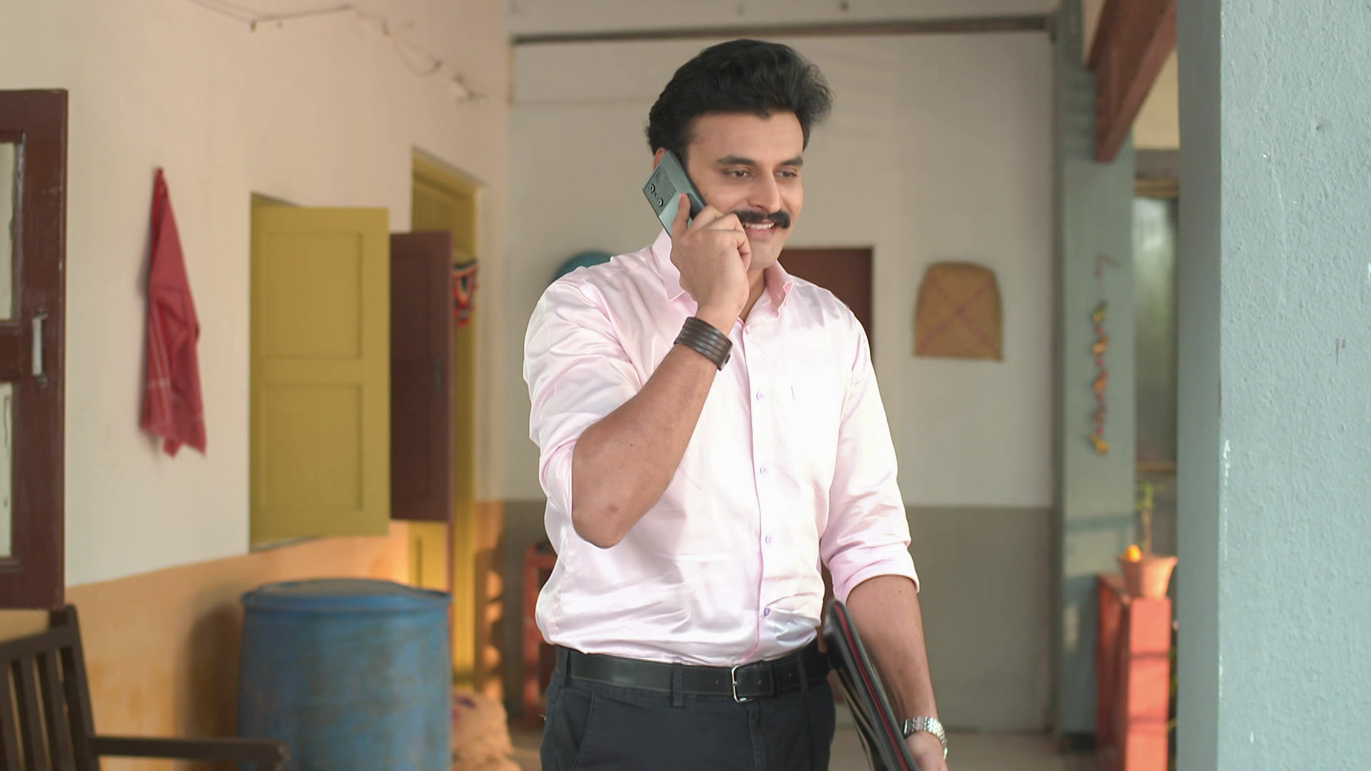 Watch Gharo Ghari Maatichya Chuli S1 Episode 573 on JioHotstar