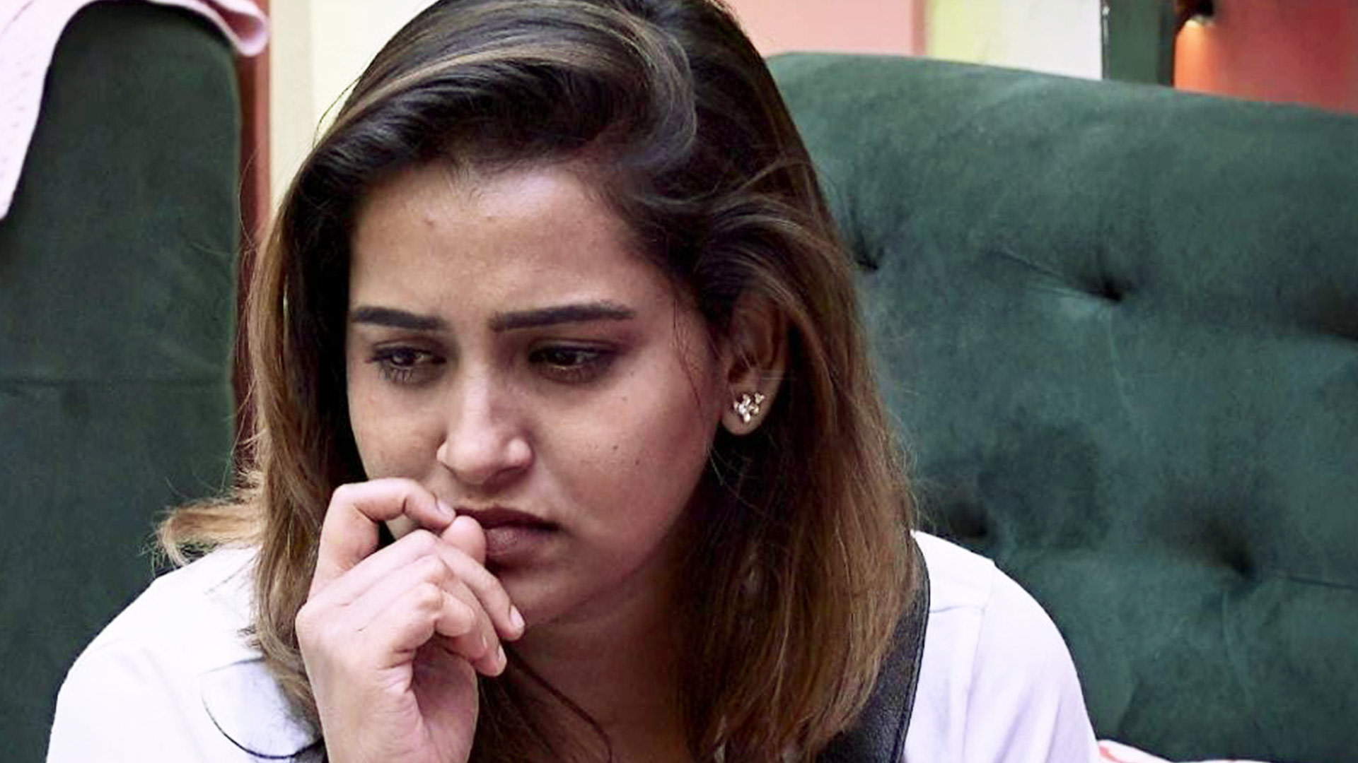 Jacquline in Tears - Promo - JioHotstar