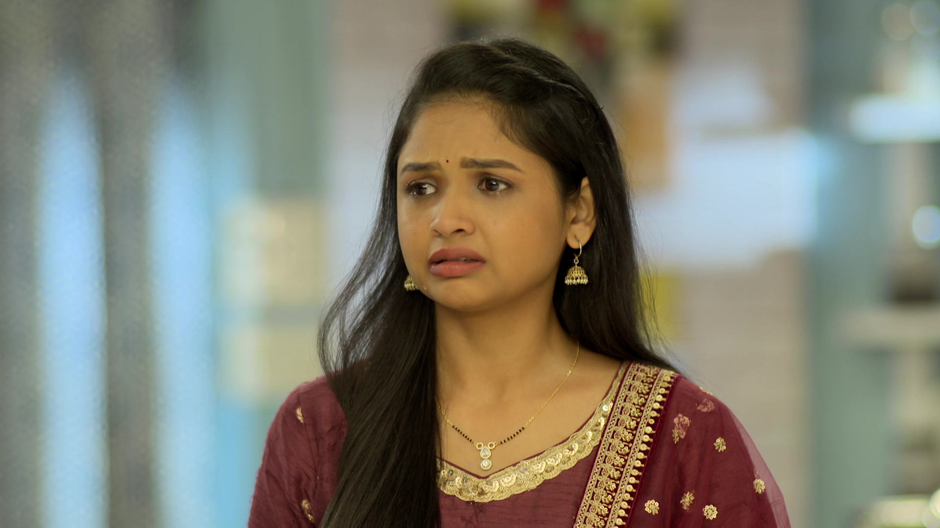 Watch Aai Kuthe Kaay Karte S1 Episode 1114 on JioHotstar