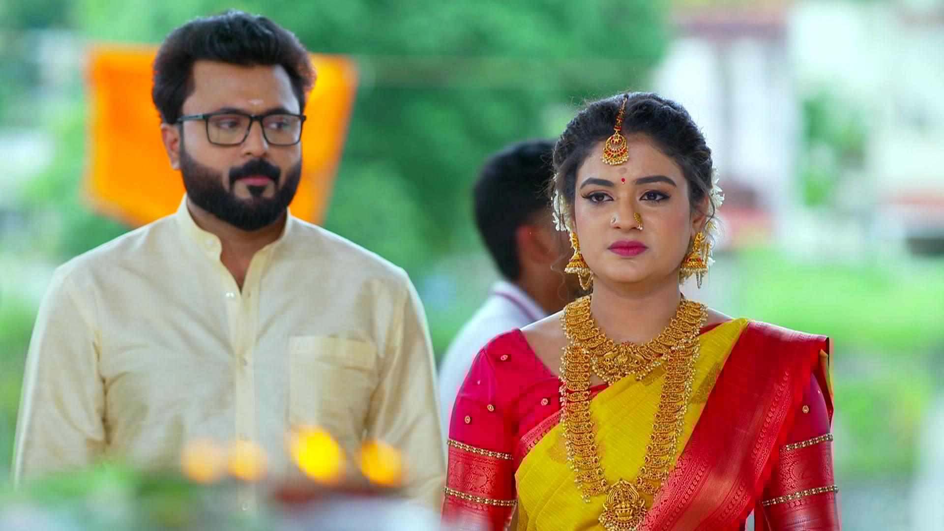 Watch Chempaneer Poovu Episode 157 on JioHotstar