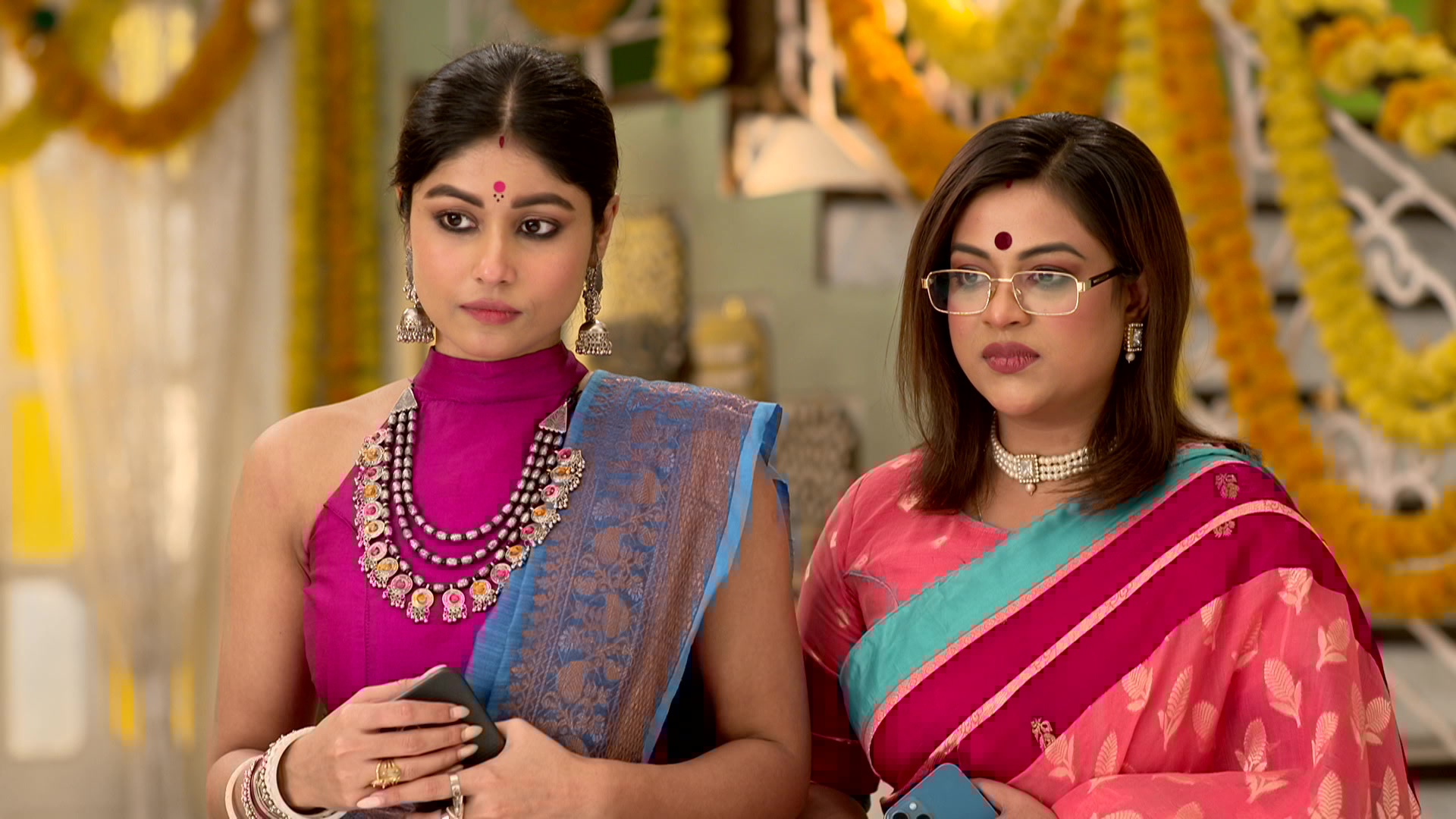 Watch Cheeni S1 Episode 294 on JioHotstar