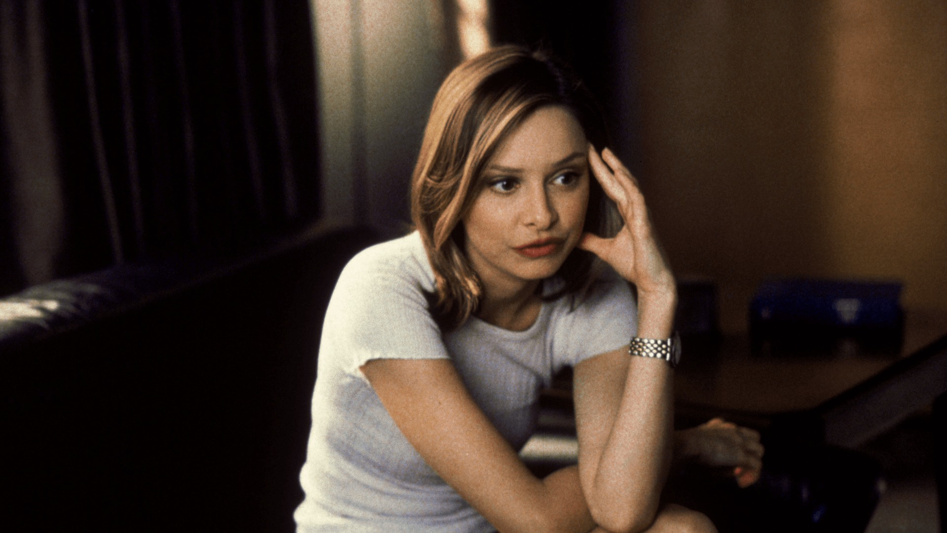 Watch Ally McBeal S1 Episode 21 on Disney+