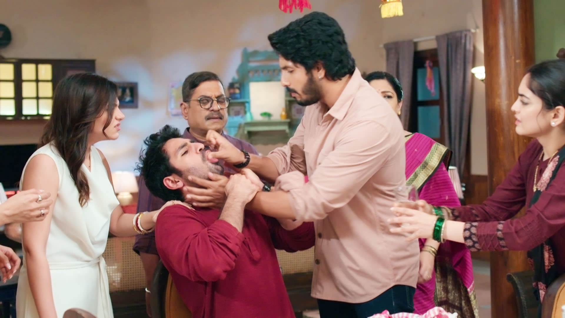 Why Is Sachin Forcing Akash to Eat? - JioHotstar