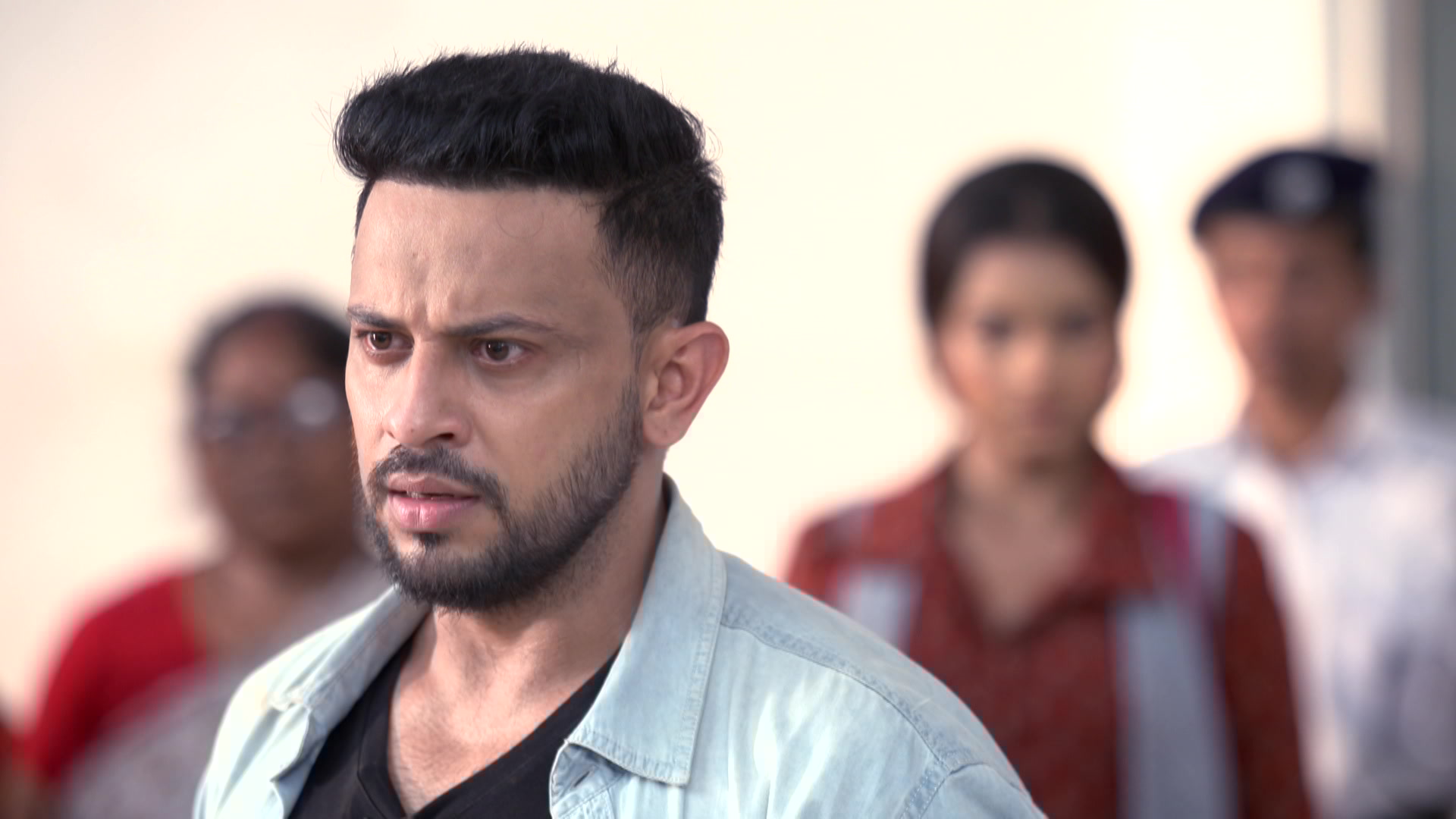 Watch Bullet Sarojini S1 Episode 14 on JioHotstar