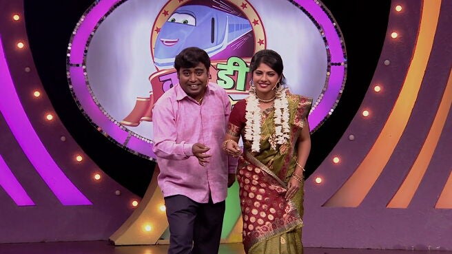 Watch Comedychi Bullet Train Repackaged S1 Episode 1 on JioHotstar