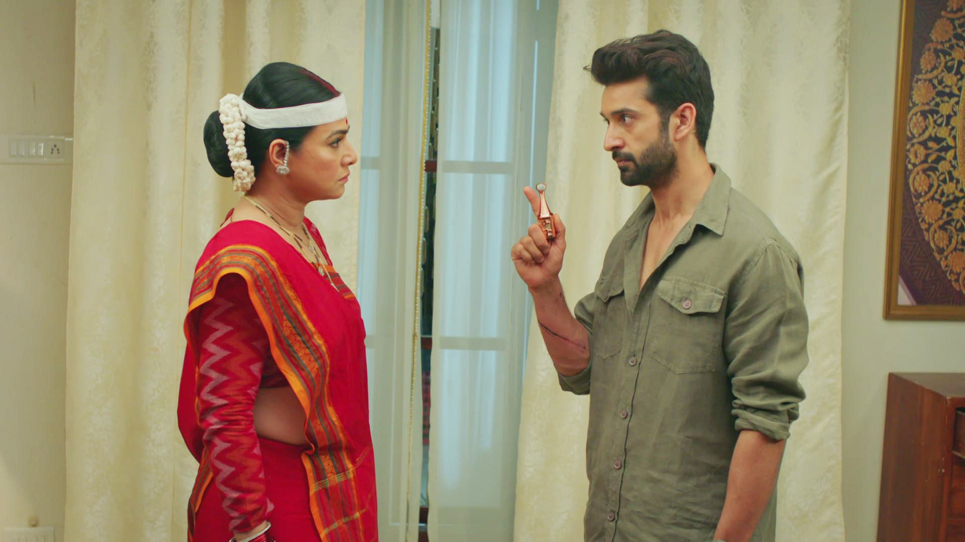 Watch Rajjo S1 Episode 142 on JioHotstar