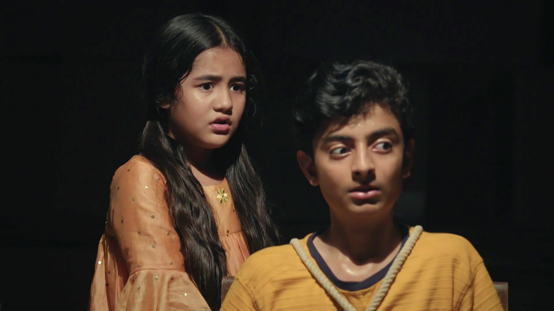Watch Kulfi Kumar Bajewala S1 Episode 319 on JioHotstar