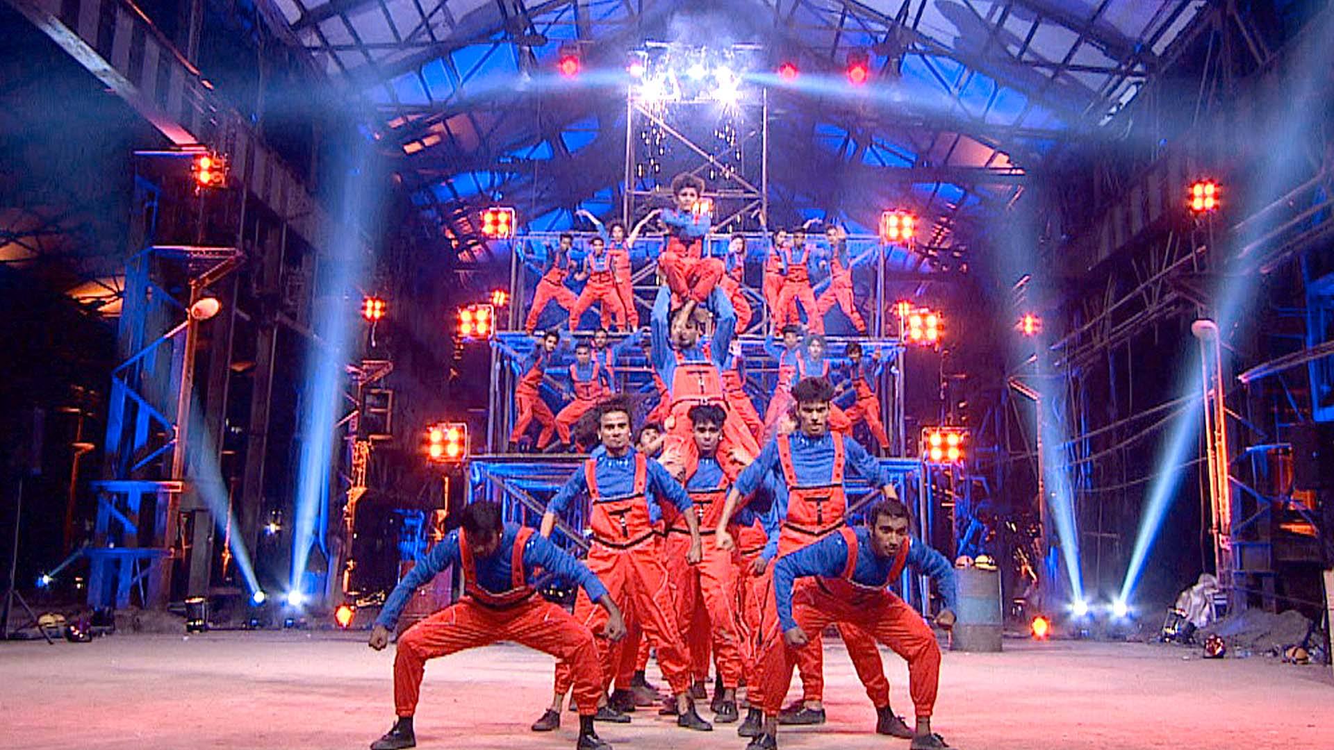 V Company gives a stage breaking performance - Disney+ Hotstar