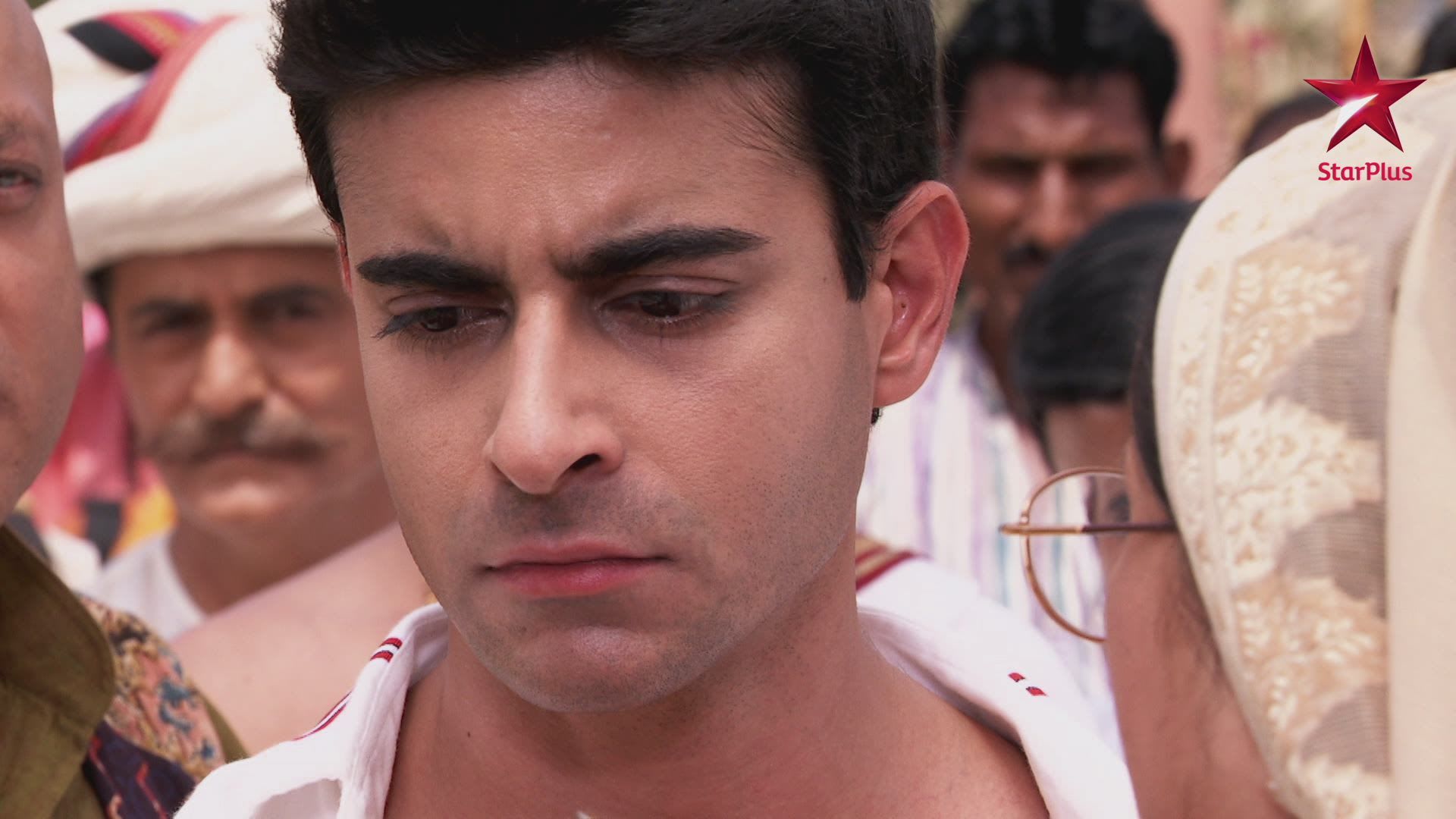 Watch Saraswatichandra S1 Episode 20 on JioHotstar