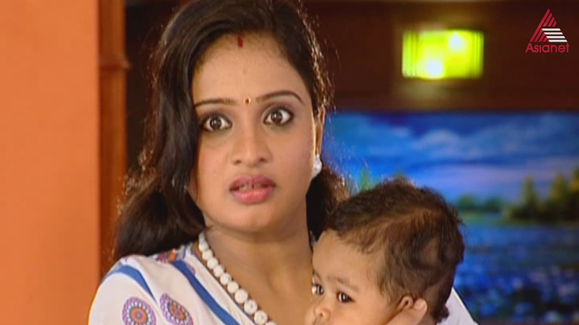 Watch Parasparam S12 Episode 9 on JioHotstar