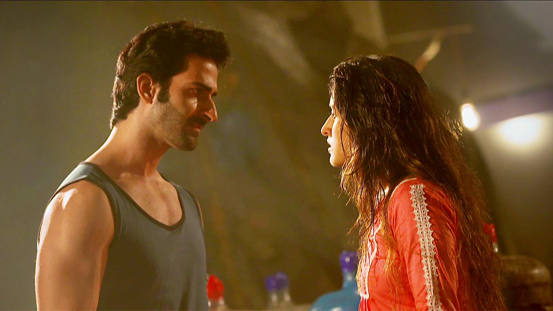 Watch Jana Na Dil Se Door Episode 7 on JioHotstar