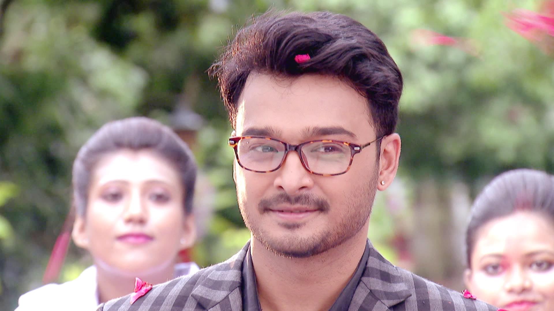 Watch Jhanj Lobongo Phool S1 Episode 7 on Disney+ Hotstar