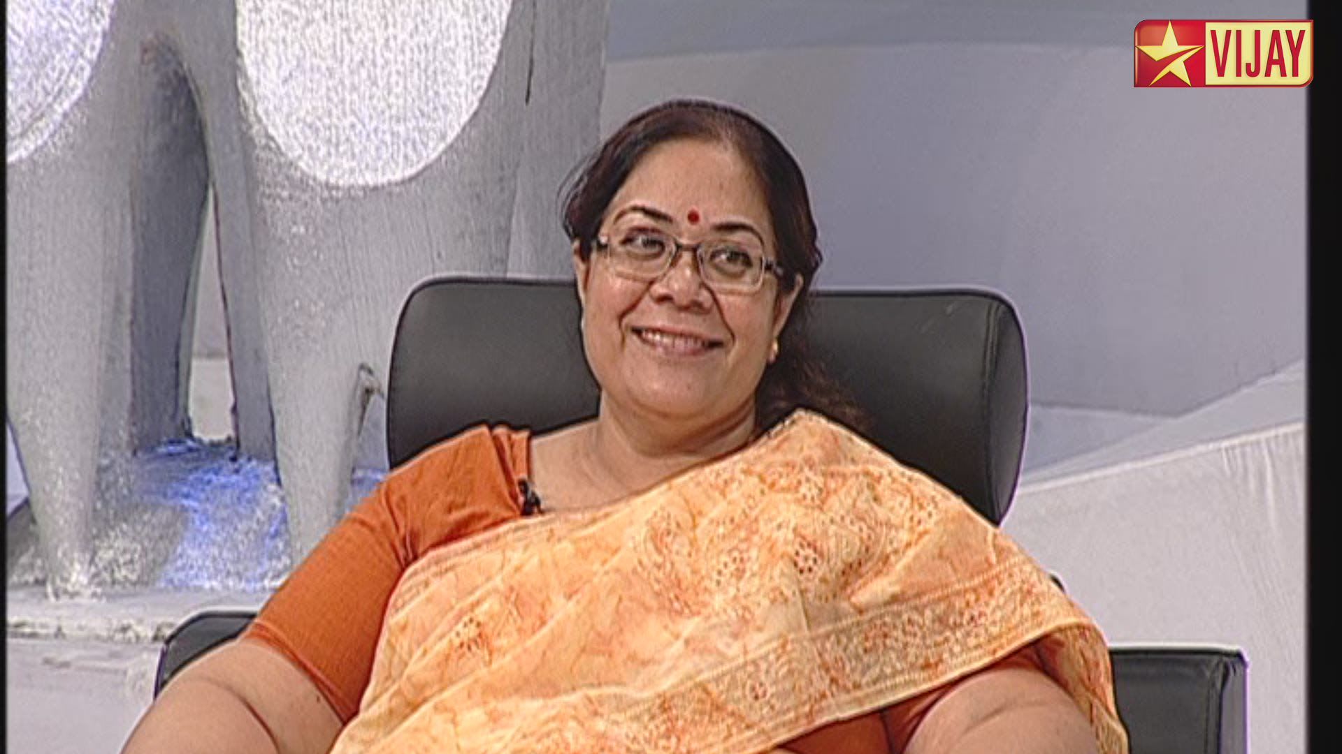 Watch Neeya Naana Episode 10 on JioHotstar