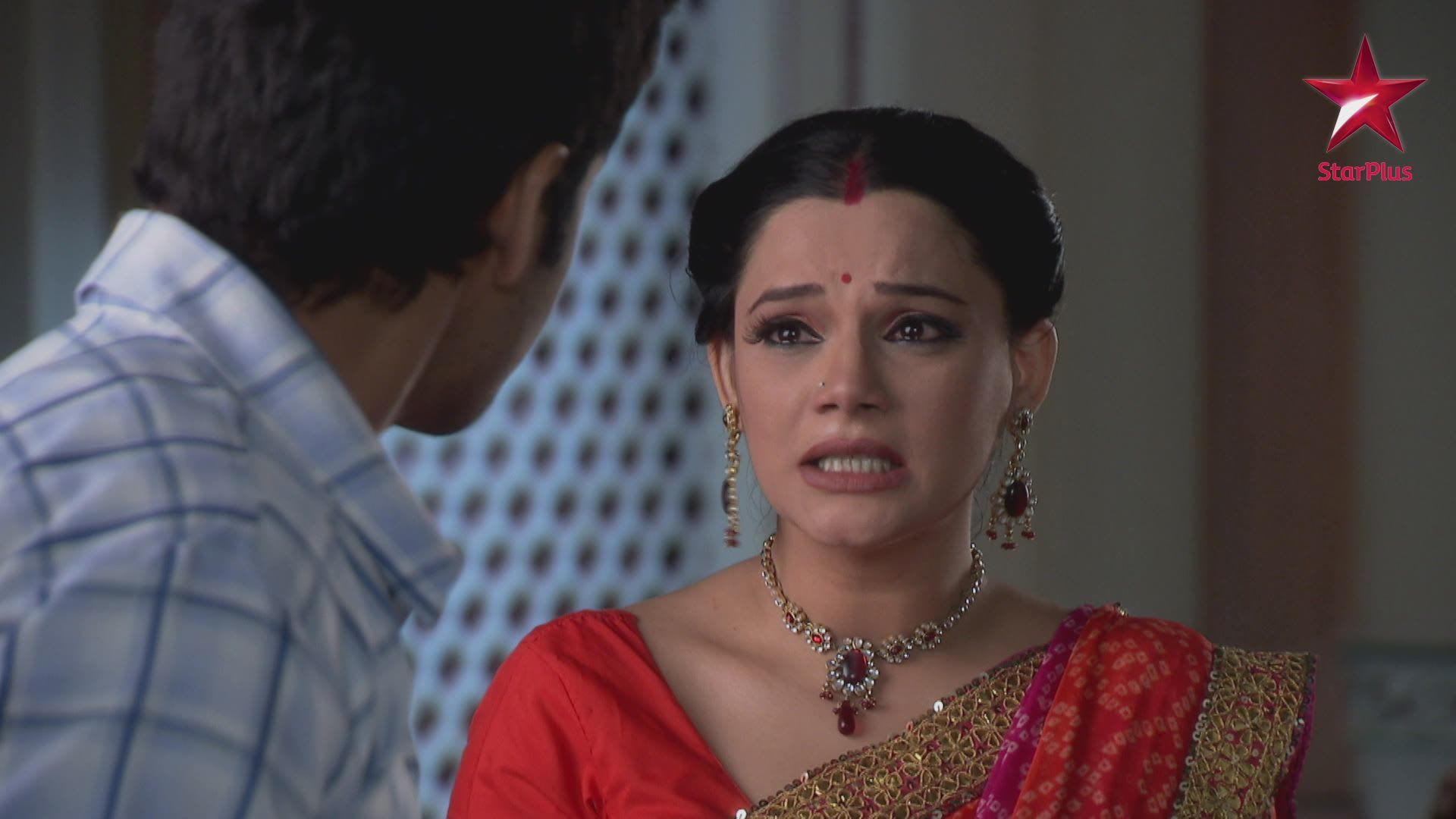 Watch Diya Aur Baati Hum Episode 40 on JioHotstar