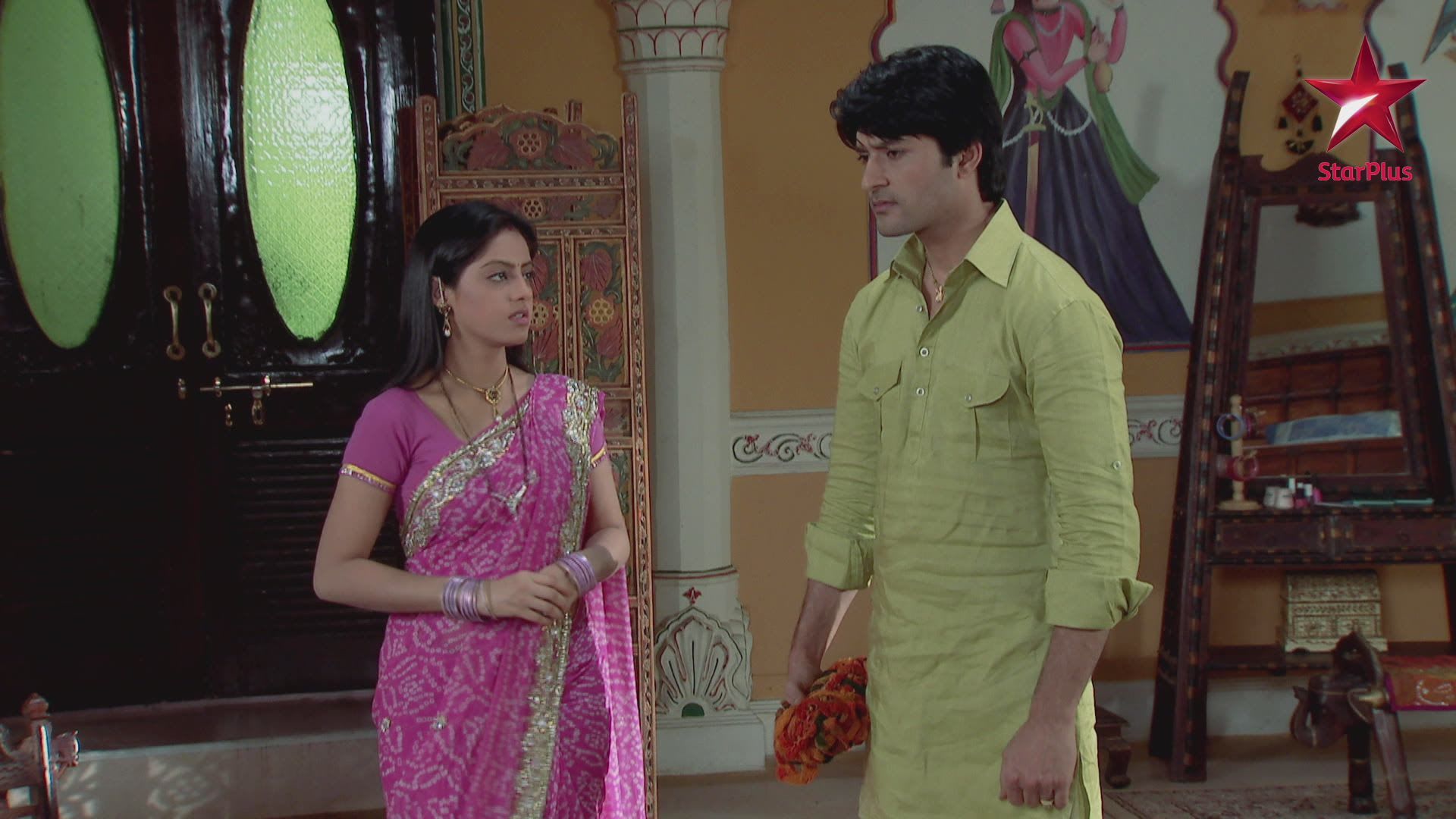 Watch Diya Aur Baati Hum Episode 41 on JioHotstar