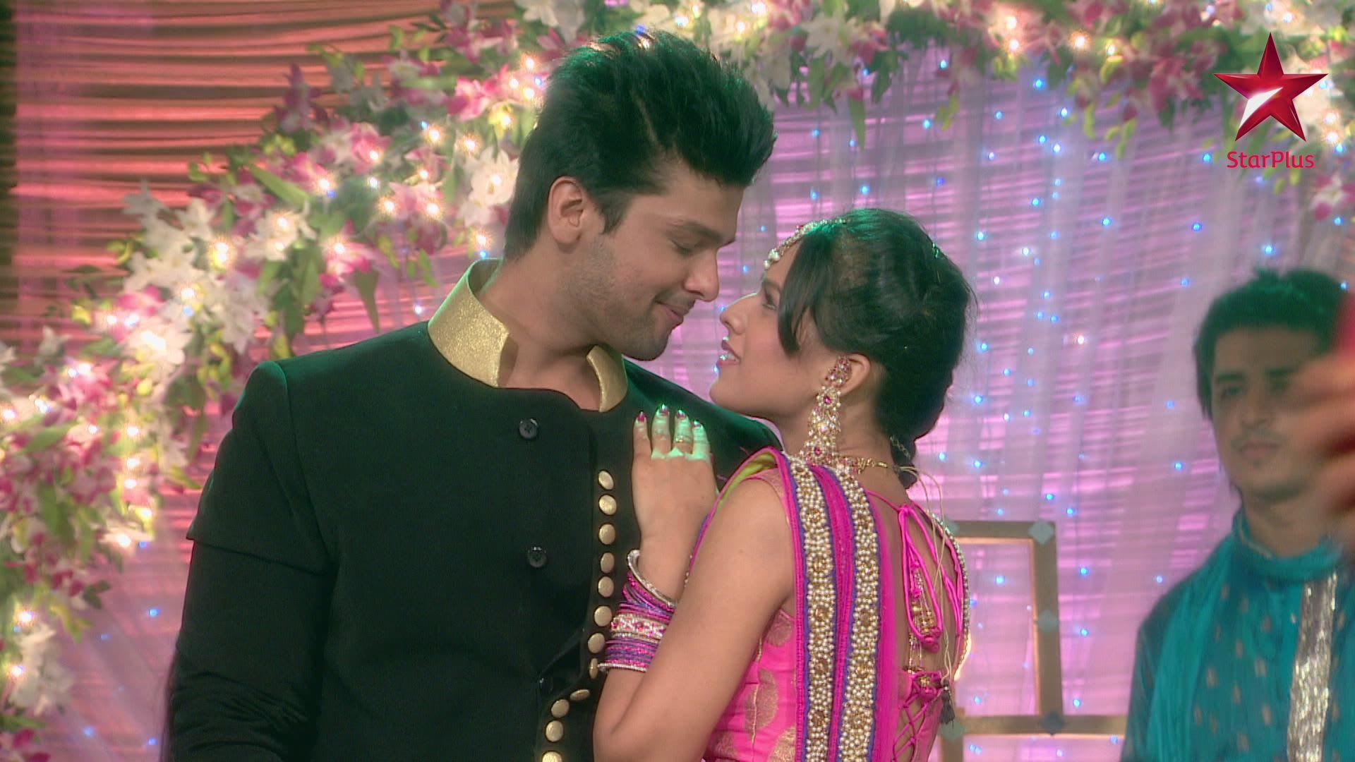 Watch Ek Hazaaron Mein Meri Behna Hai S5 Episode 50 on JioHotstar