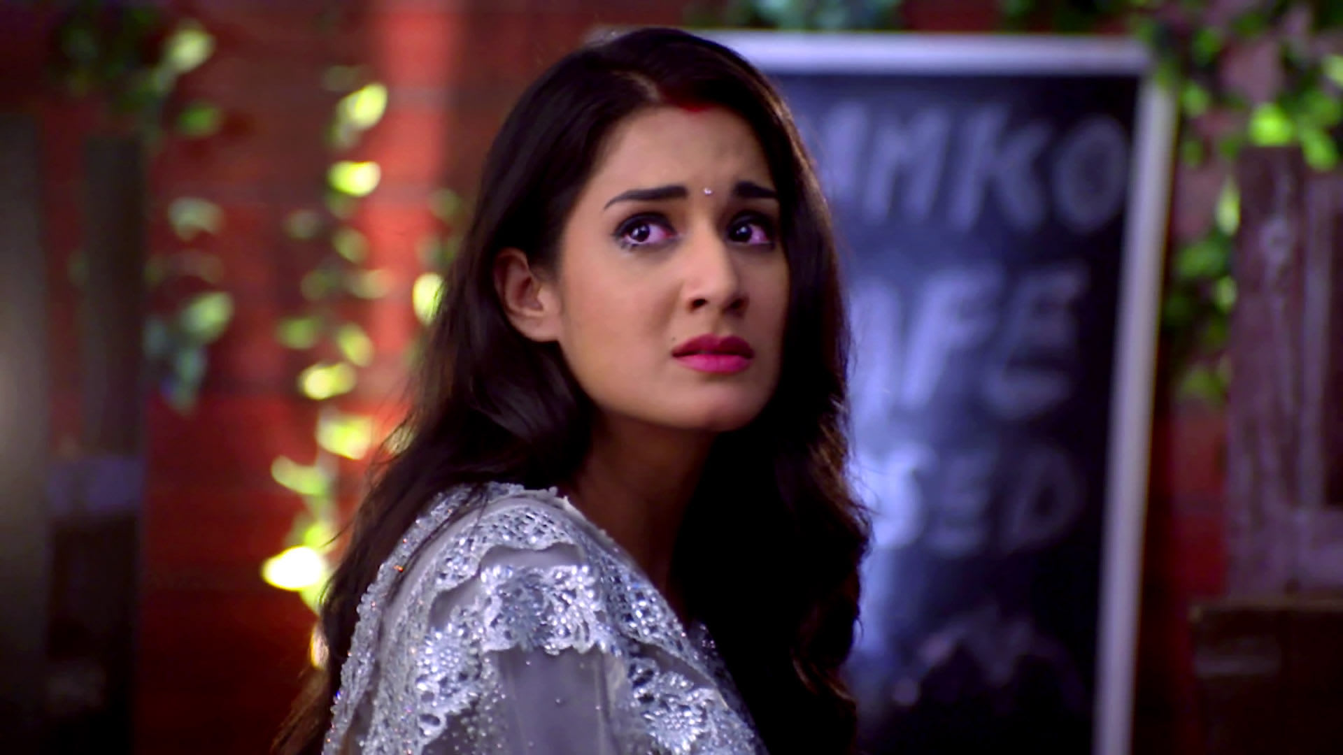 Watch Vezhambal S1 Episode 1 on JioHotstar