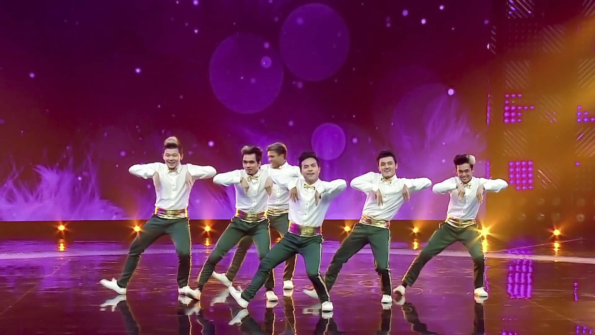 Watch Dance Champions Episode 6 on JioHotstar