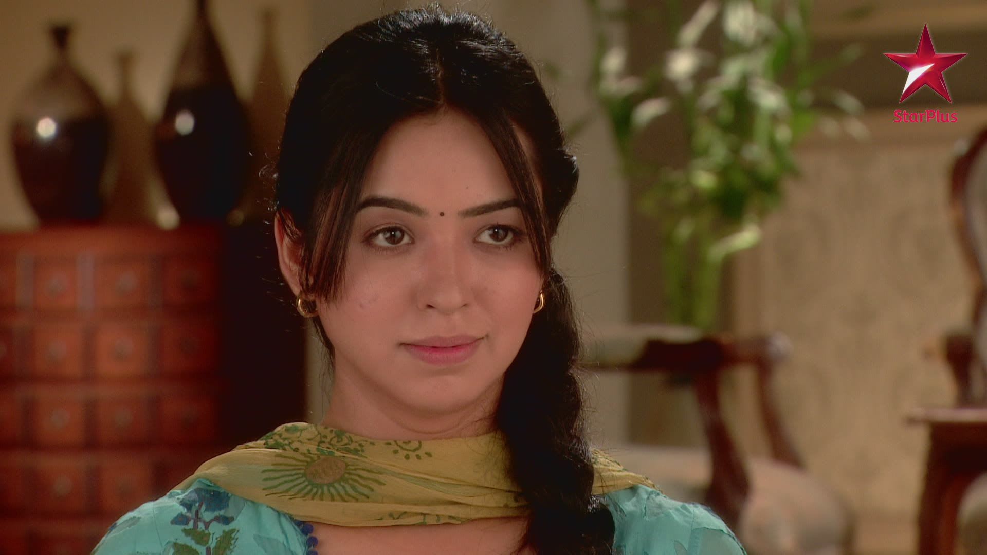 Stream Vidhi Has News Season 12 Episode 18 Vidhi Has News On Hotstar 