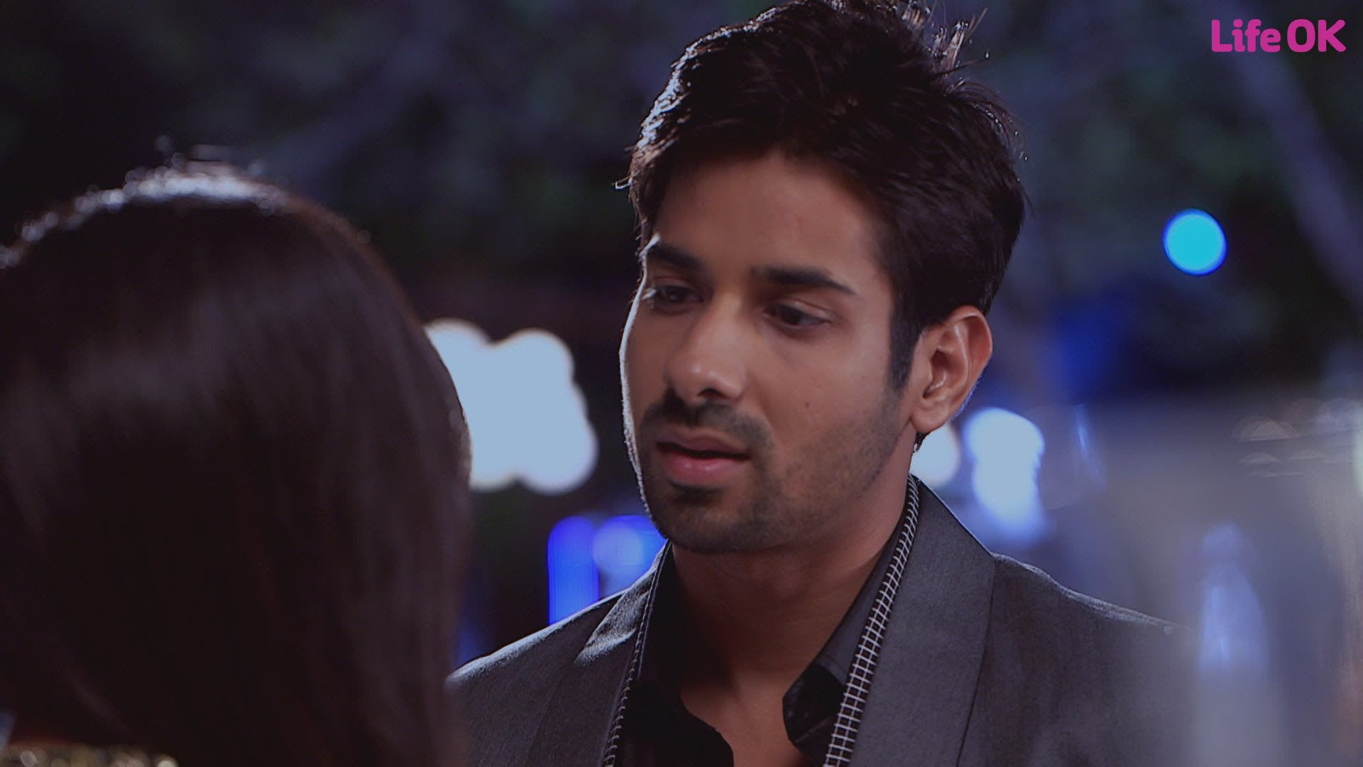 Watch Samar leaves Laxmi's house Online