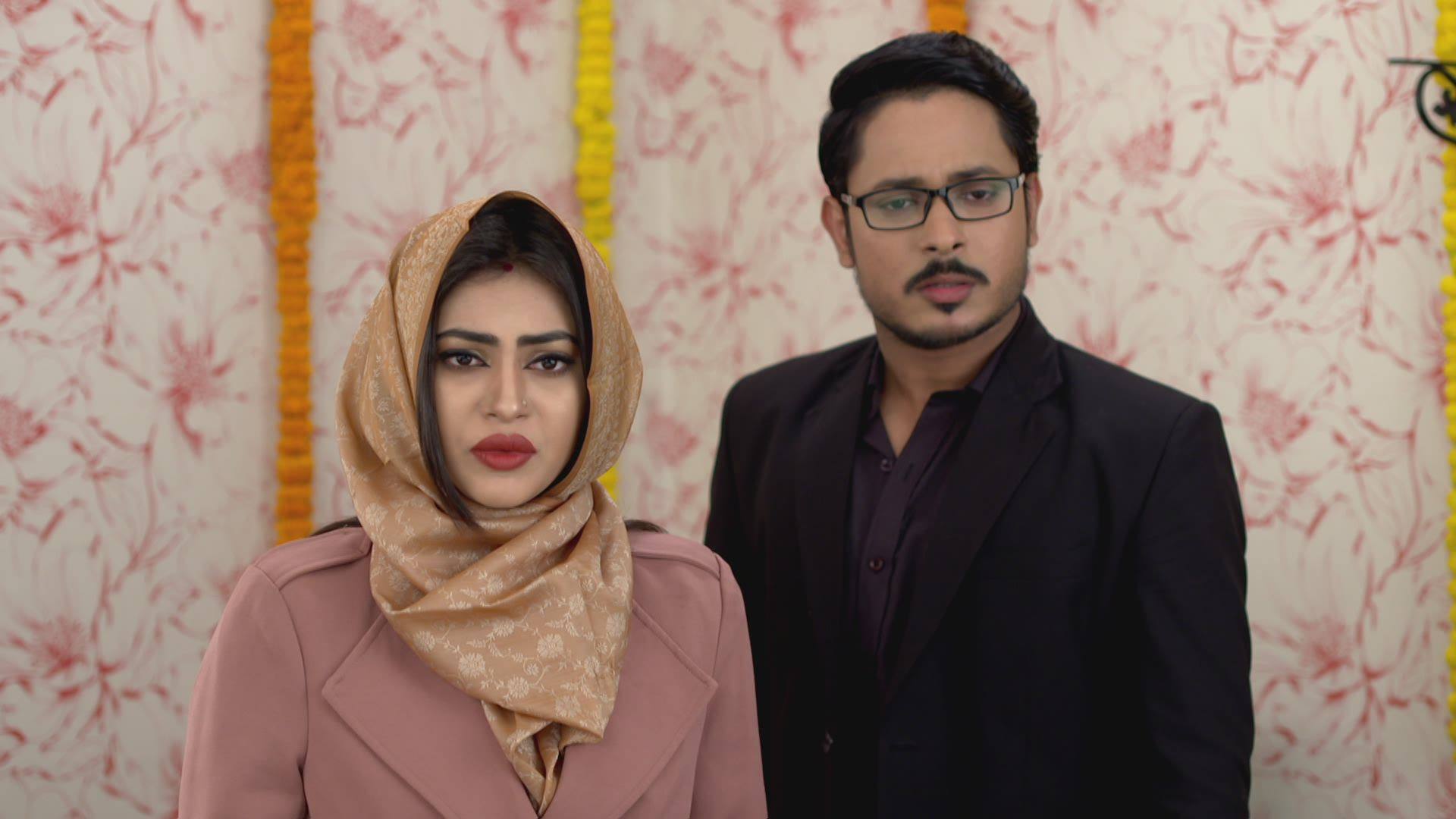 Watch Mayar Badhon Episode 52 on JioHotstar