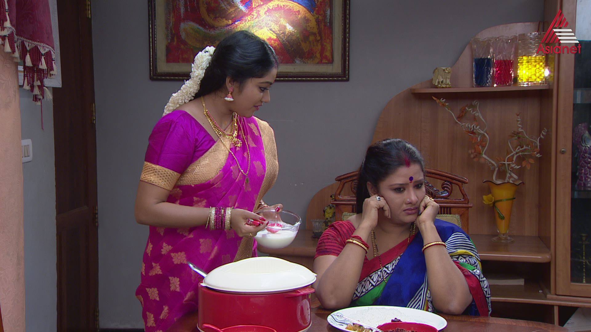 Watch Chandanamazha S15 Episode 31 on JioHotstar