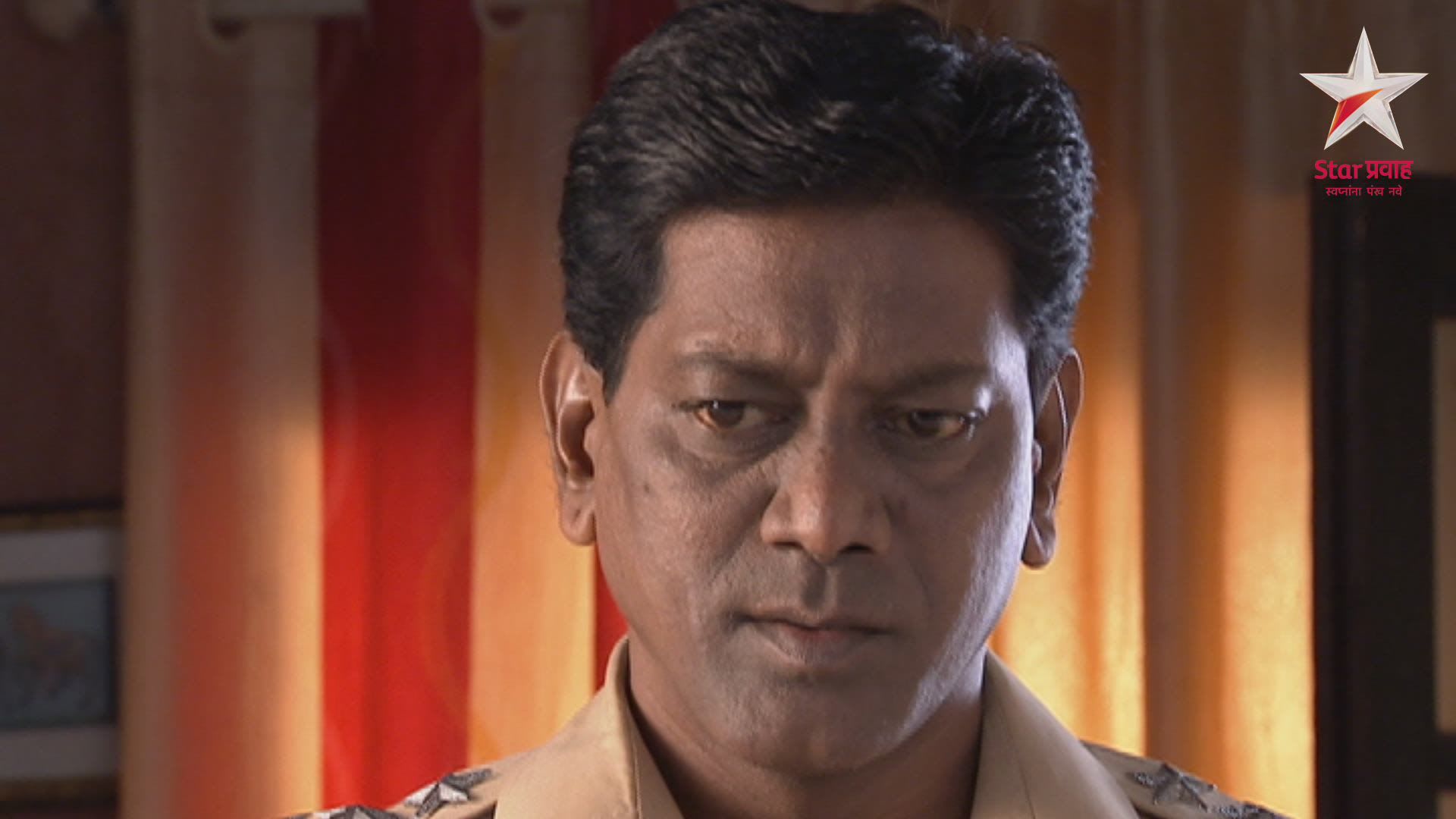 Watch The masked murderer Online