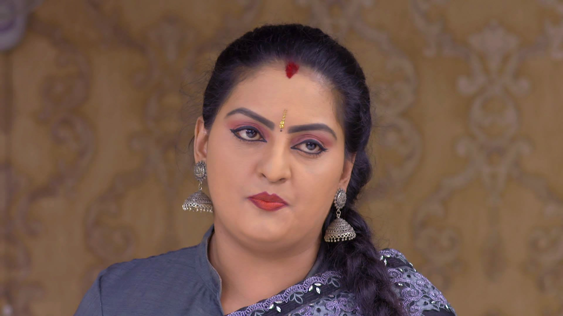 Watch Vanambadi S6 Episode 30 on JioHotstar