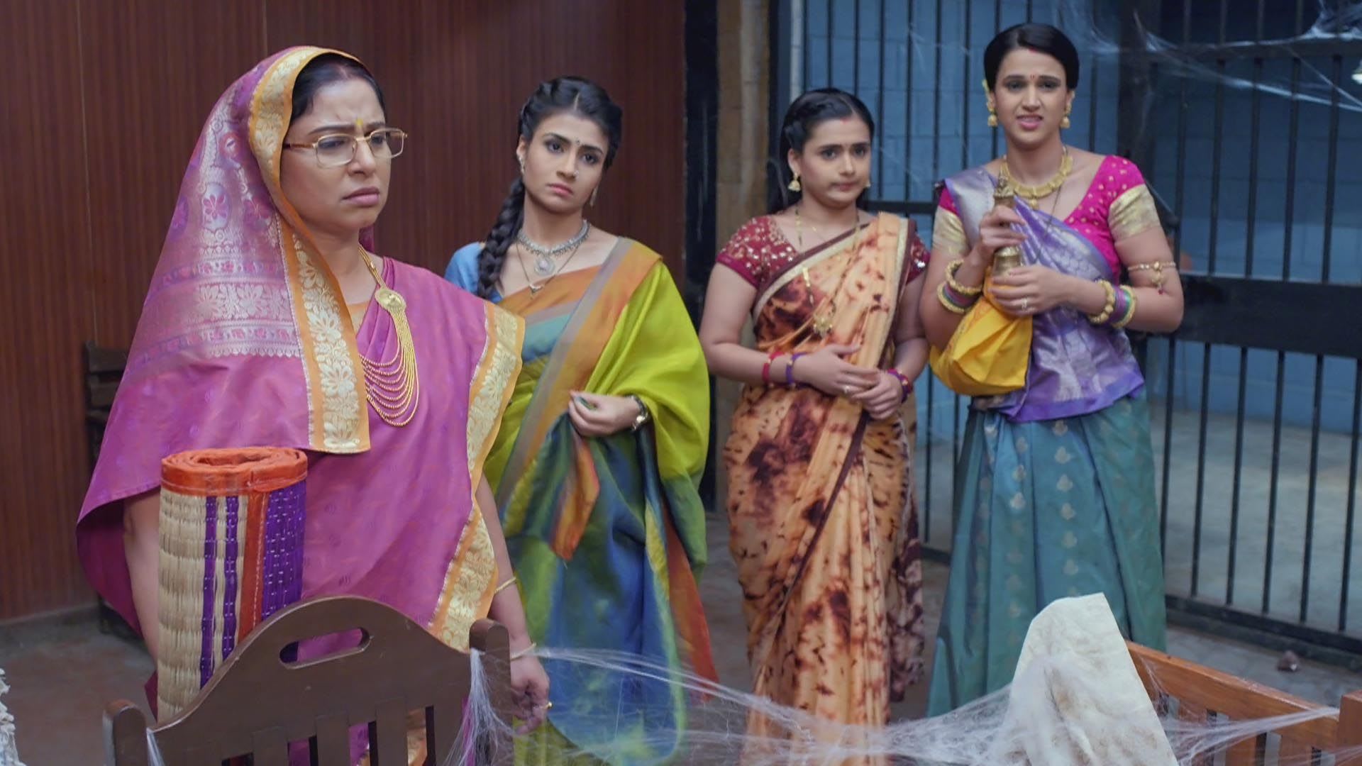 Watch Kya Haal, Mr. Paanchal S6 Episode 90 on JioHotstar