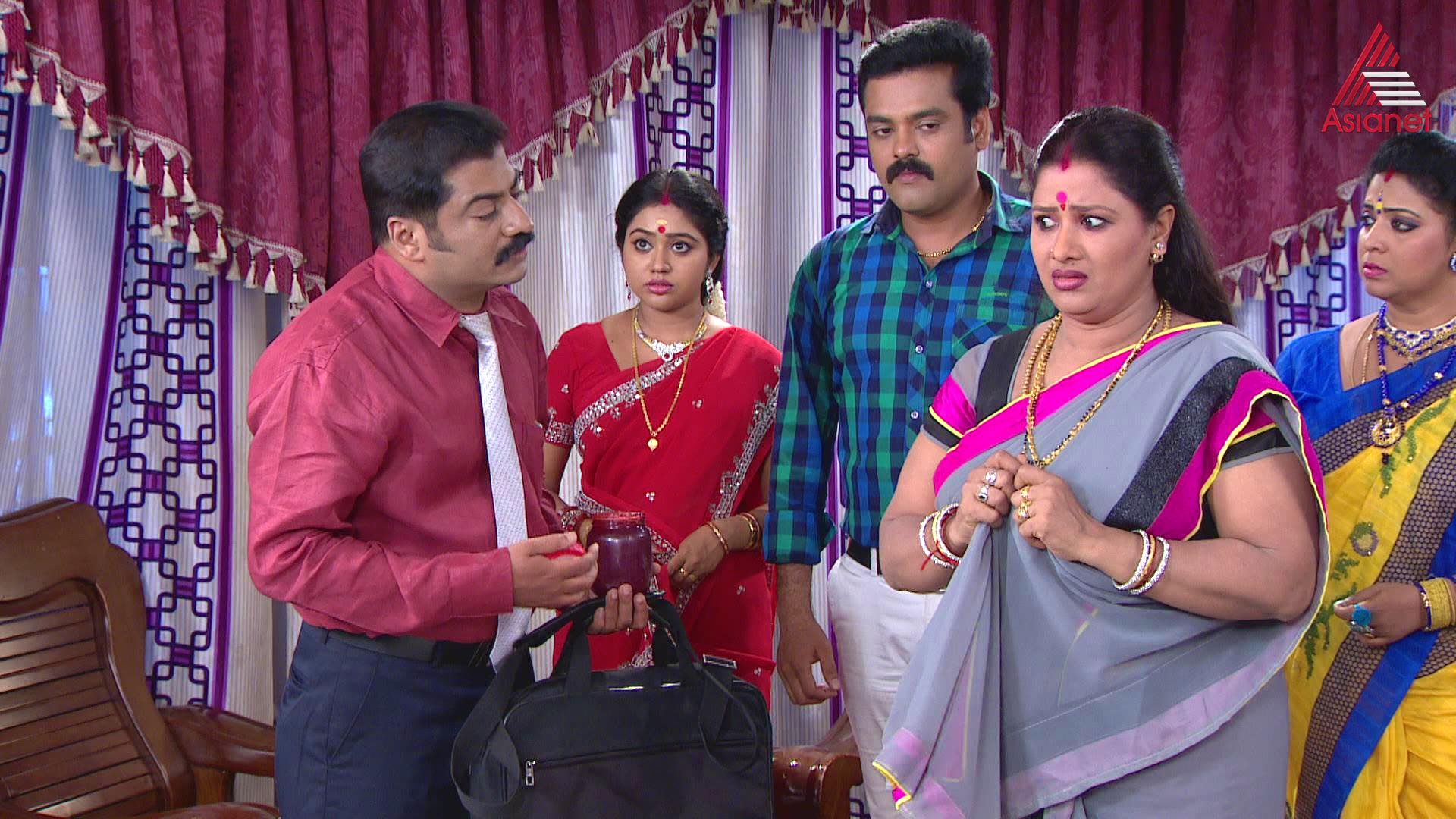 Watch Chandanamazha S16 Episode 3 on JioHotstar