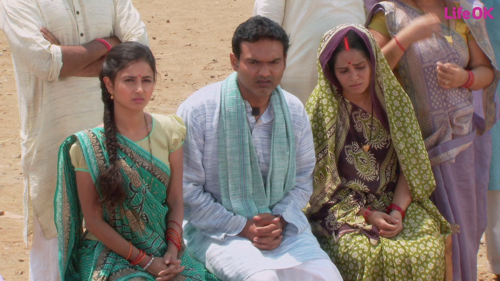 Watch Gustakh Dil S9 Episode 24 on Disney+ Hotstar