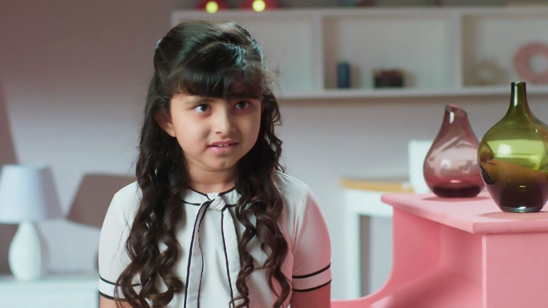 Watch Kulfi Kumar Bajewala S1 Episode 47 on JioHotstar