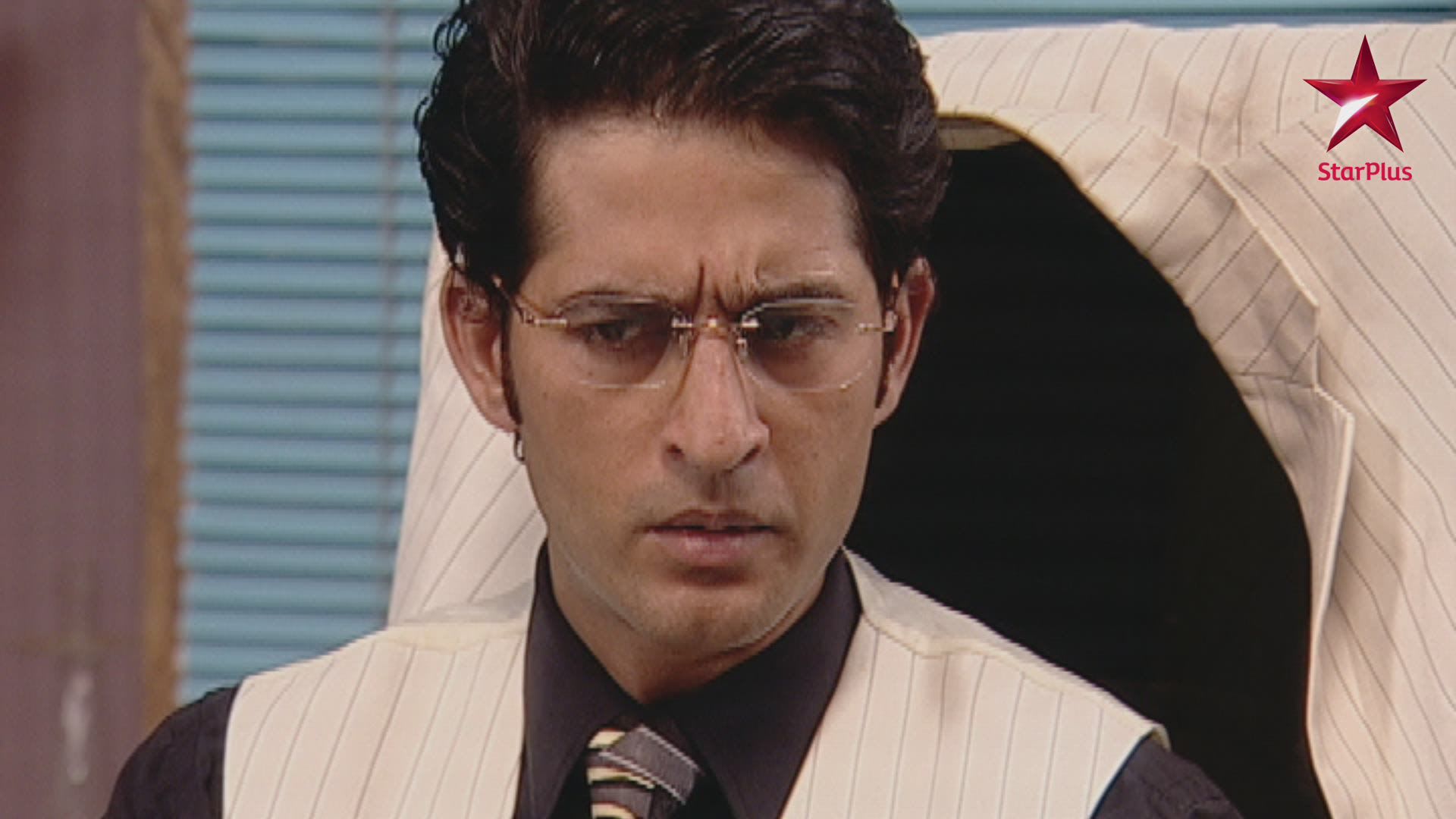 Watch Kyunki Saas Bhi Kabhi Bahu Thi Episode 1706 on JioHotstar