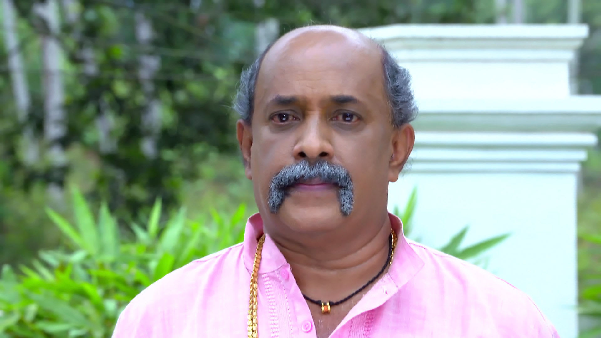 Watch Karuthamuthu S27 Episode 58 on JioHotstar