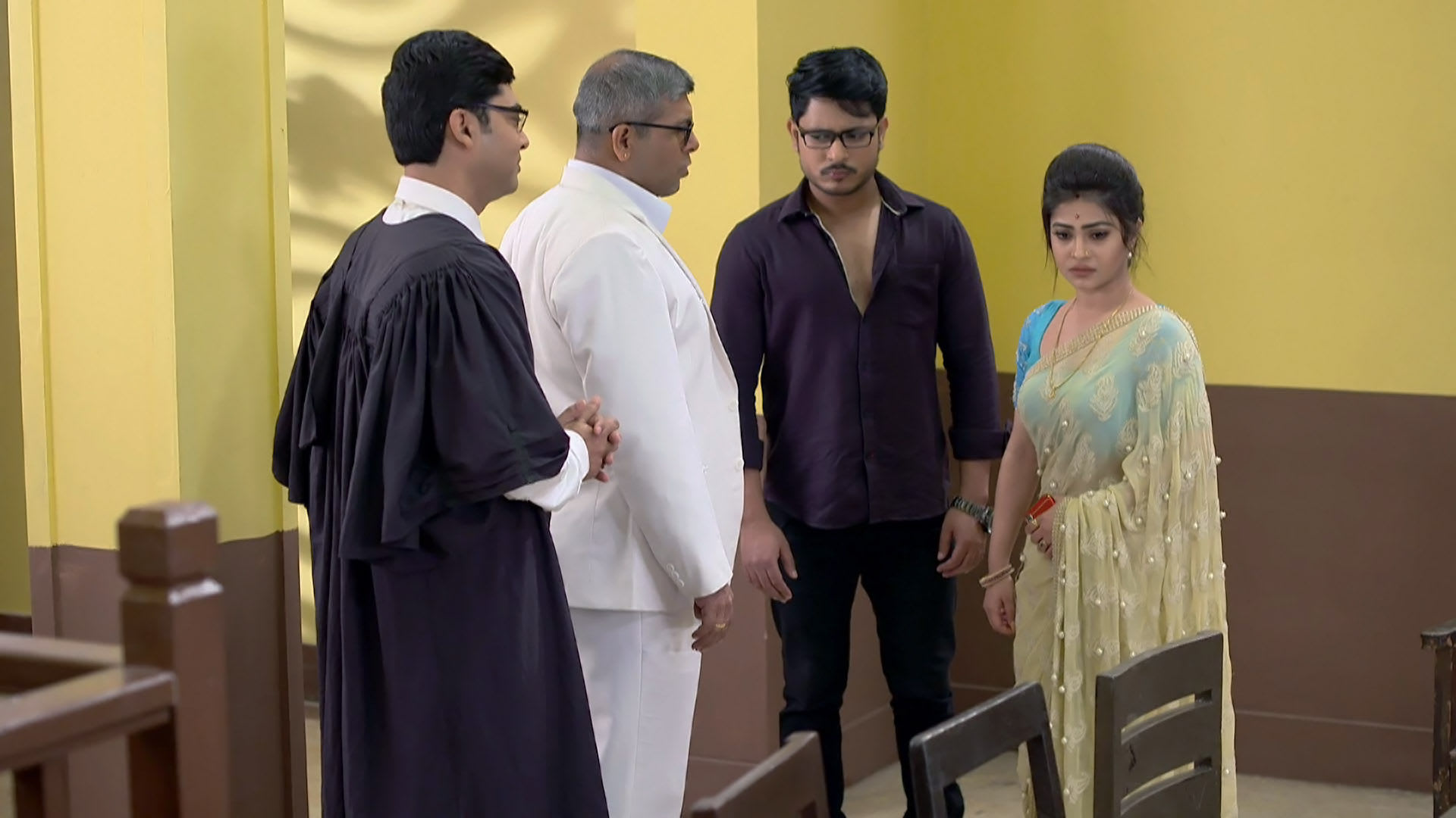 Watch Mayar Badhon S7 Episode 181 on JioHotstar