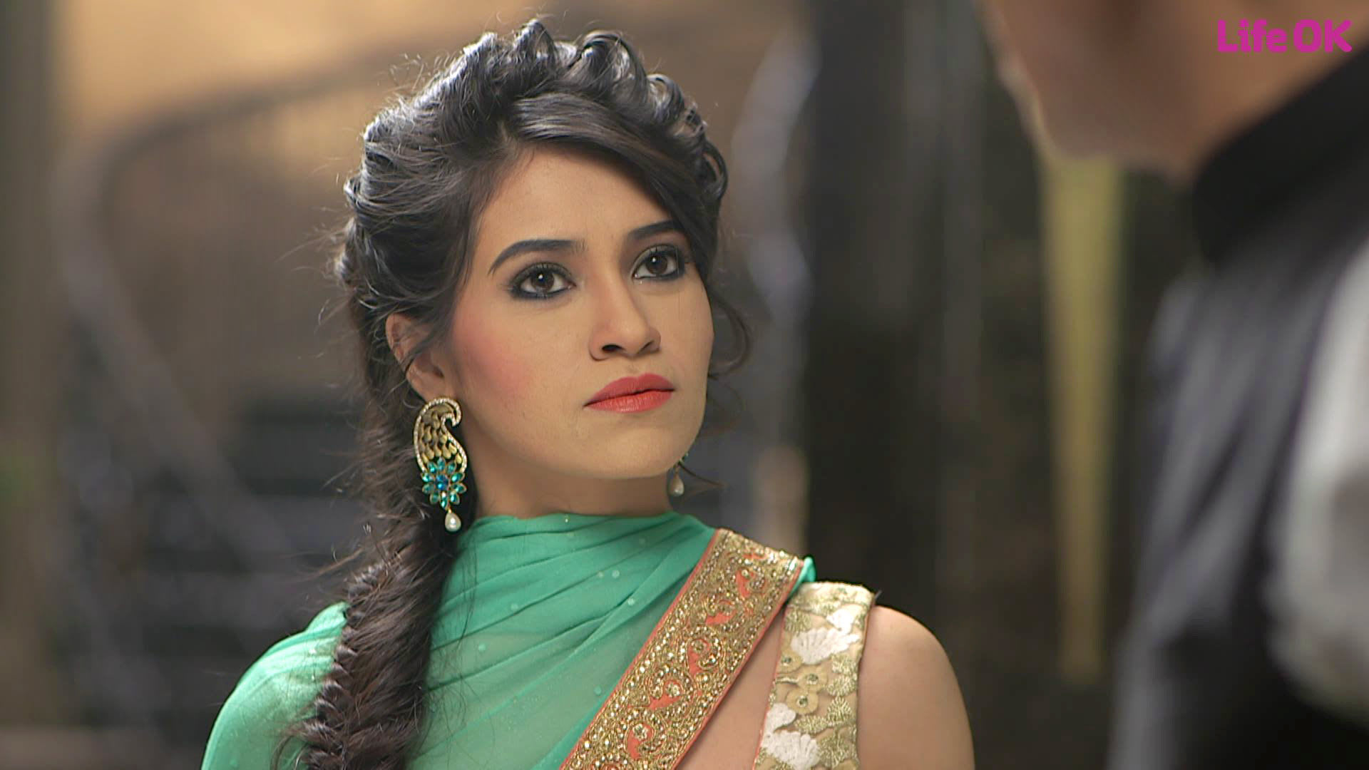 Watch Kalash...Ek Vishwaas S6 Episode 1 on JioHotstar